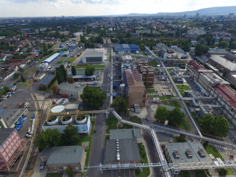 EUROAPI supports Sanofi’s mRNA vaccine platform with the development of ...